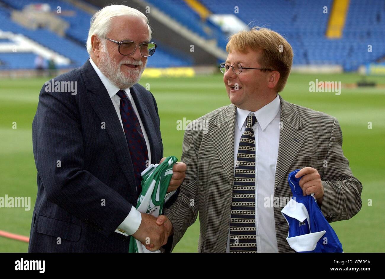 Tns fc become twinned chelsea fc hi-res stock photography and images ...