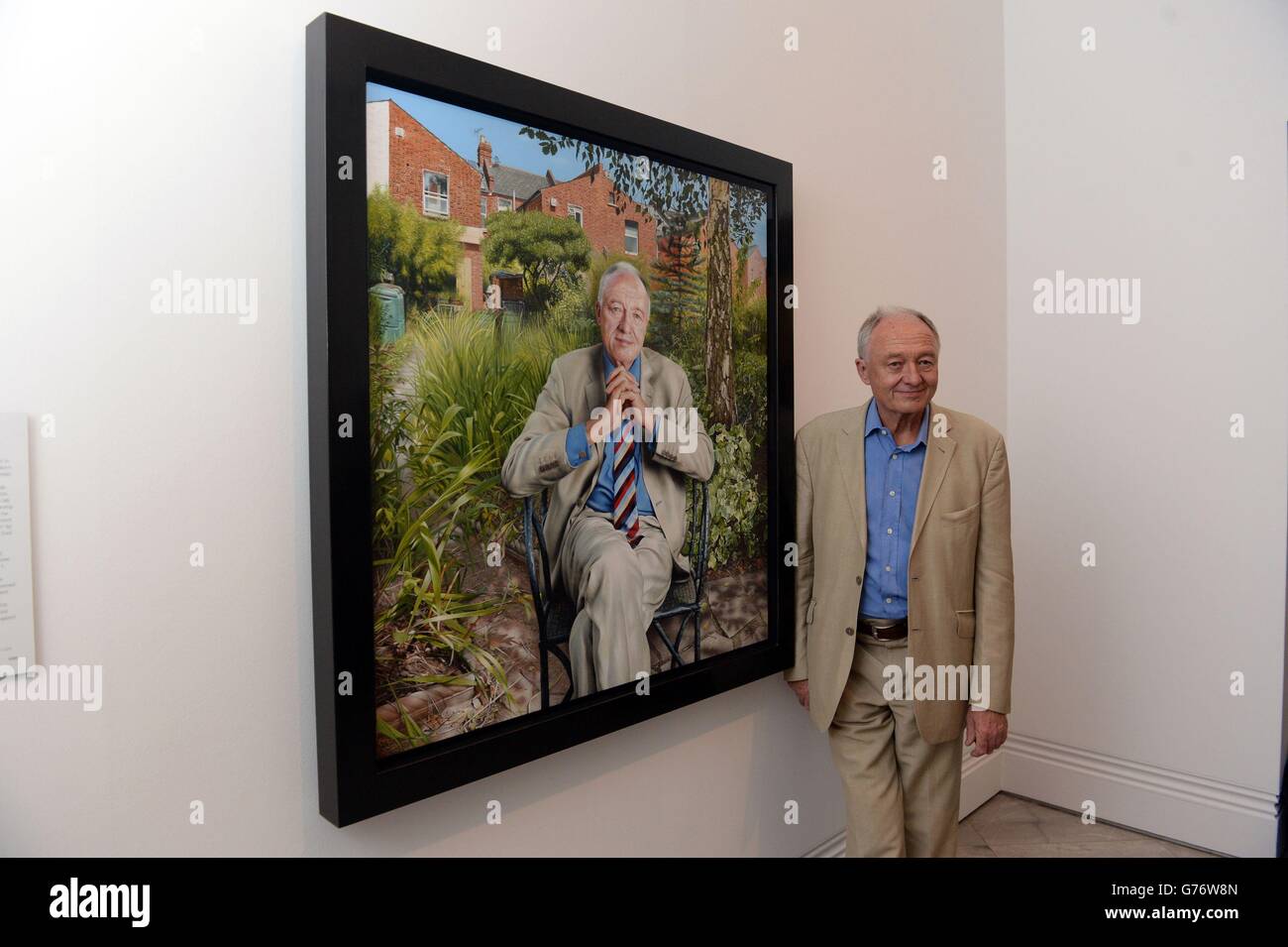 Ken Livingstone portrait unveiled - National Portrait Gallery Stock ...