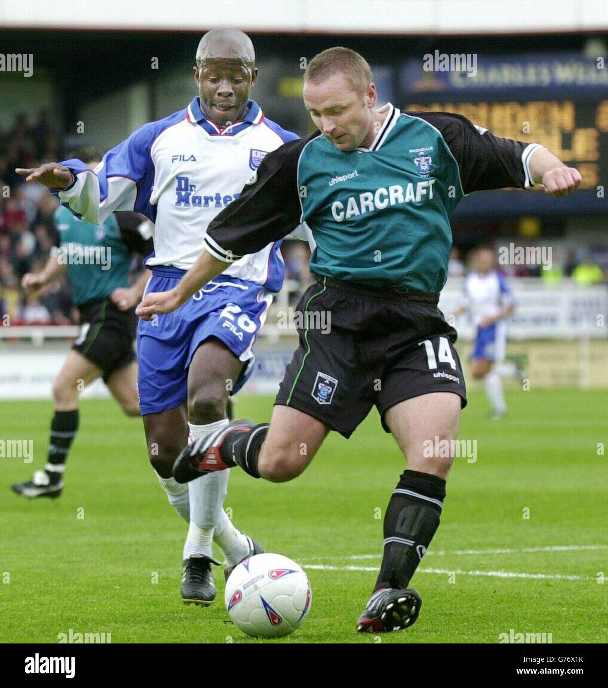 Paul hall left of rushden and diamonds hi-res stock photography and ...