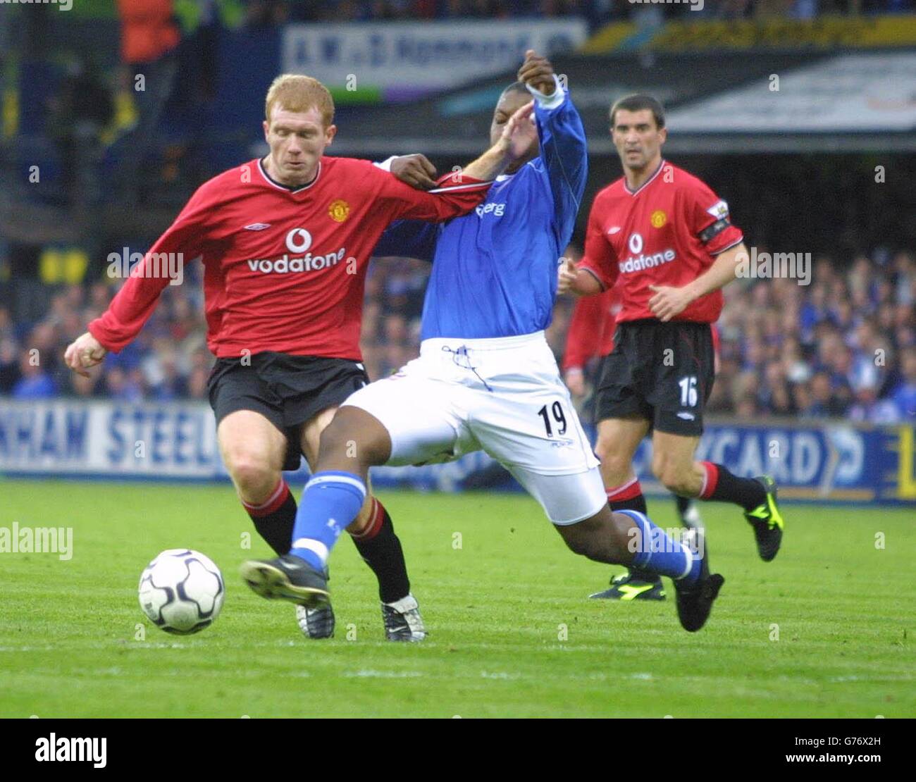 Ipswich towns titus bramble right and manchester uniteds paul scholes ...