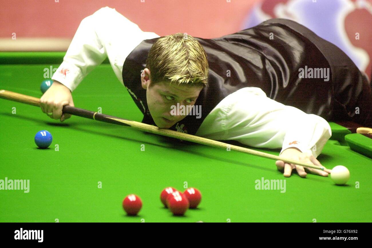 Wales' Matthew Stevens during the quarter-finals of the Embassy World ...