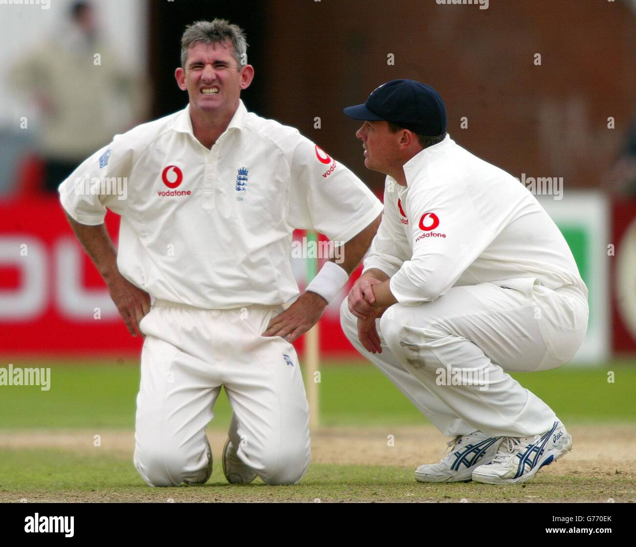 Sport cricket injury andrew caddick hi-res stock photography and images ...
