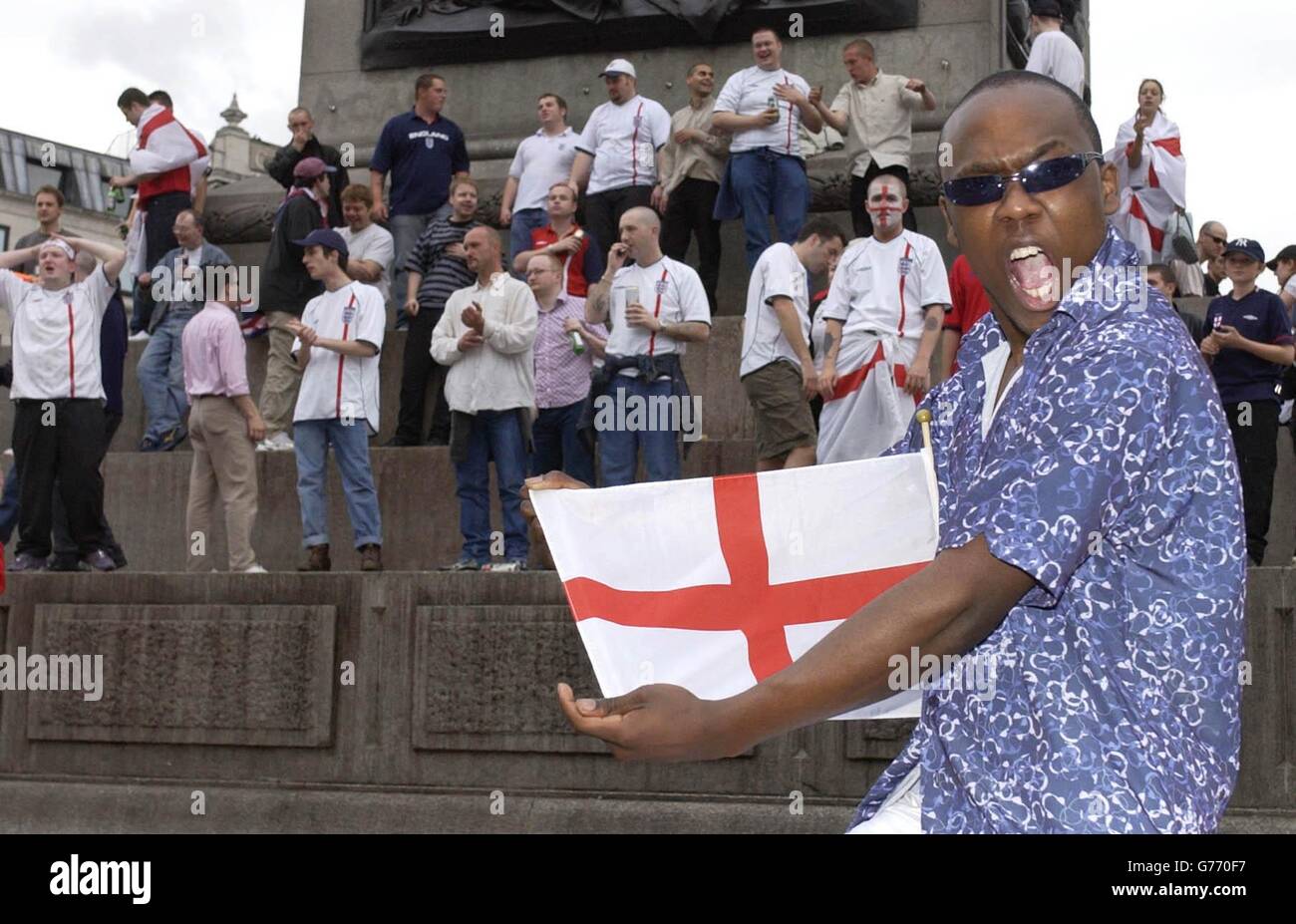 England Fans Celebrating Stock Photo - Alamy