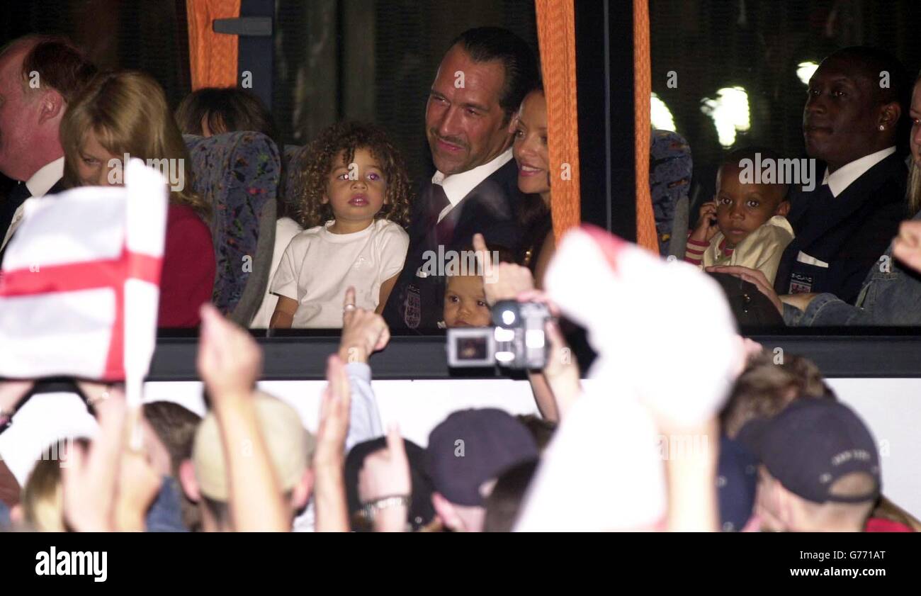 Seaman 2002 world cup hi-res stock photography and images - Alamy