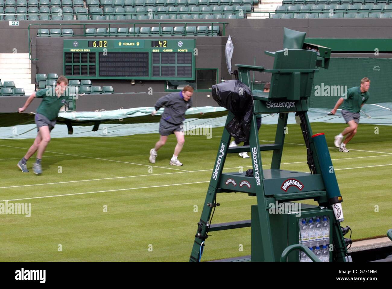 Wimbledon courts set up Stock Photo - Alamy
