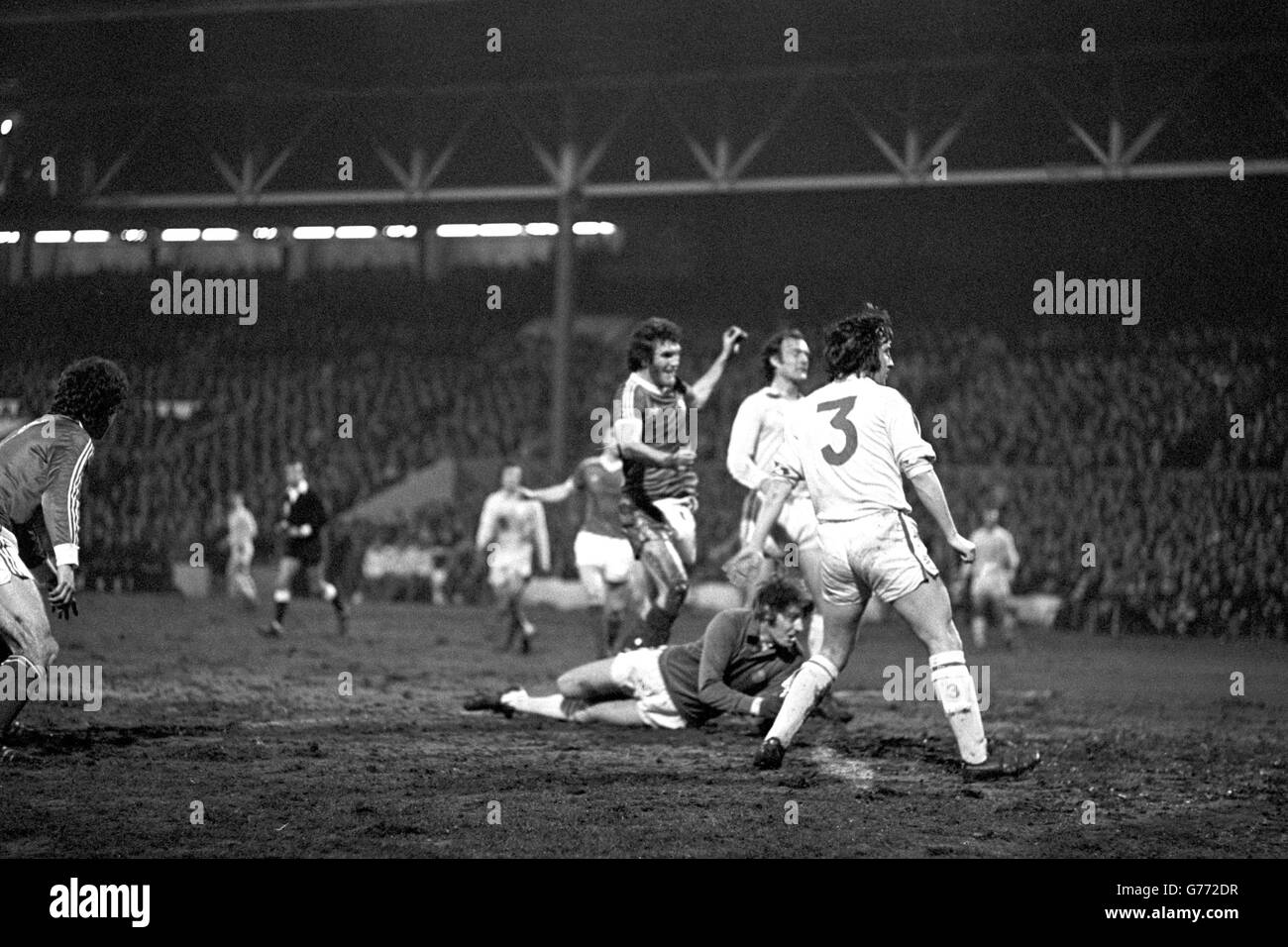 Peter withe goal hi-res stock photography and images - Alamy