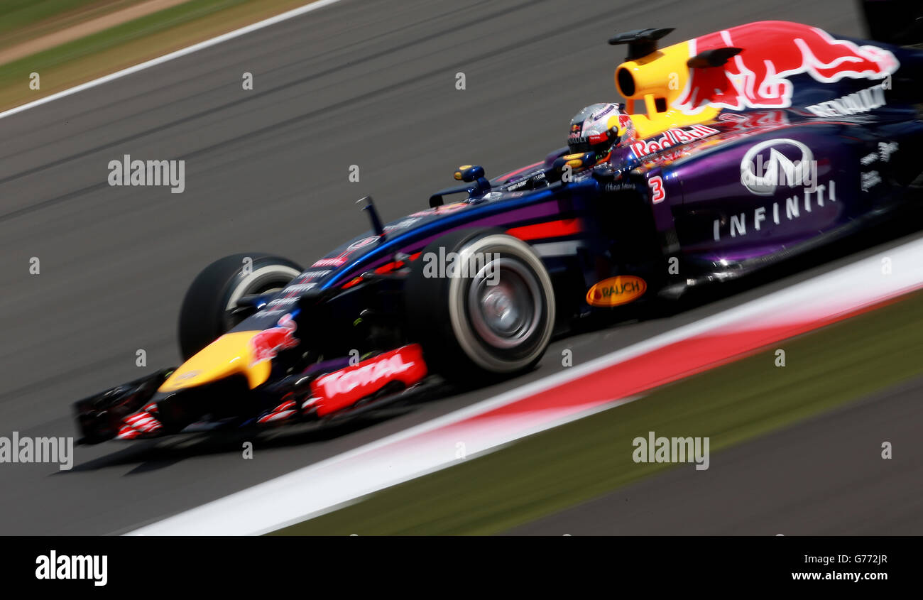 Motor Racing - Formula One Mid Season Testing - Silverstone. Red Bull ...