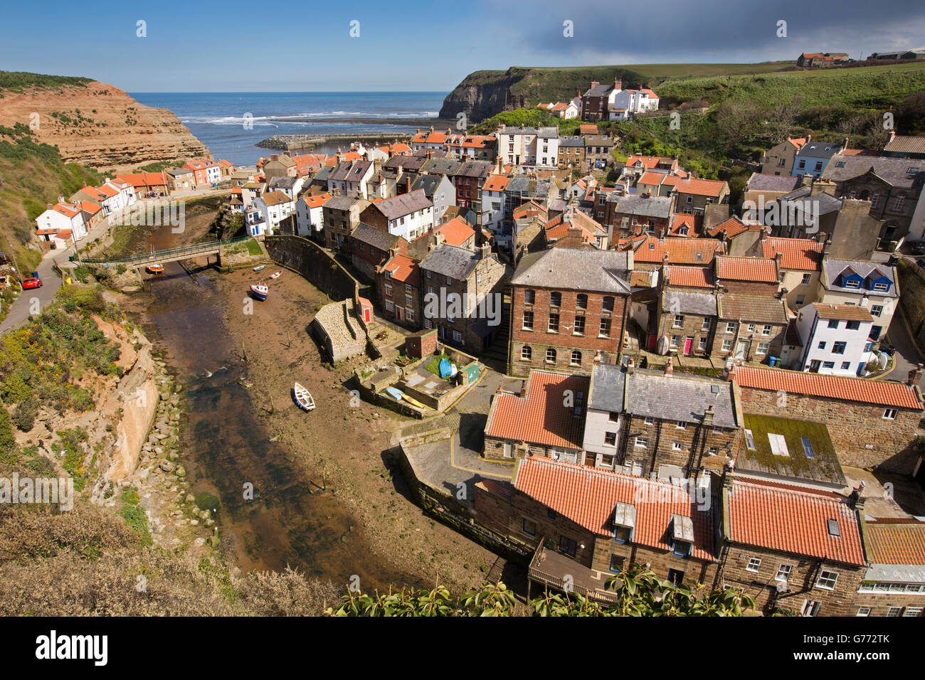 UK, England, Yorkshire, Staithes, elevated view and Staithes Beck from ...