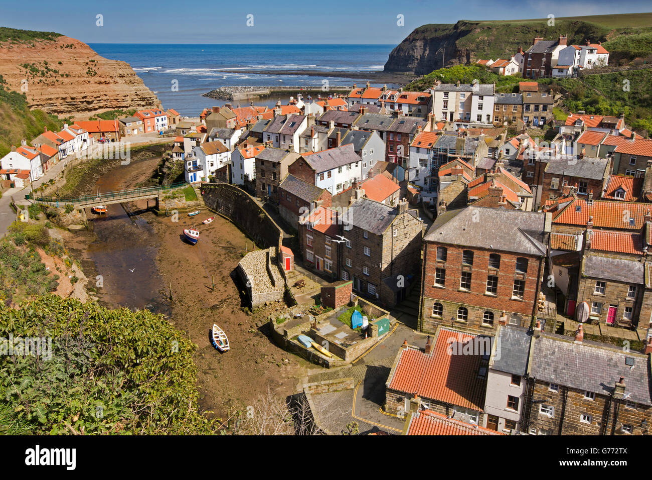 UK, England, Yorkshire, Staithes, elevated view and Staithes Beck from ...