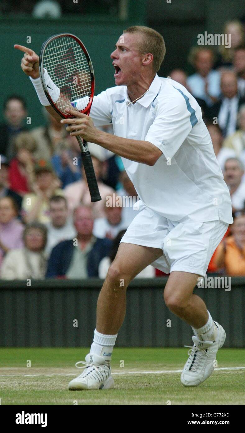 Hewitt celebrates at Wimbledon 2002 Stock Photo - Alamy