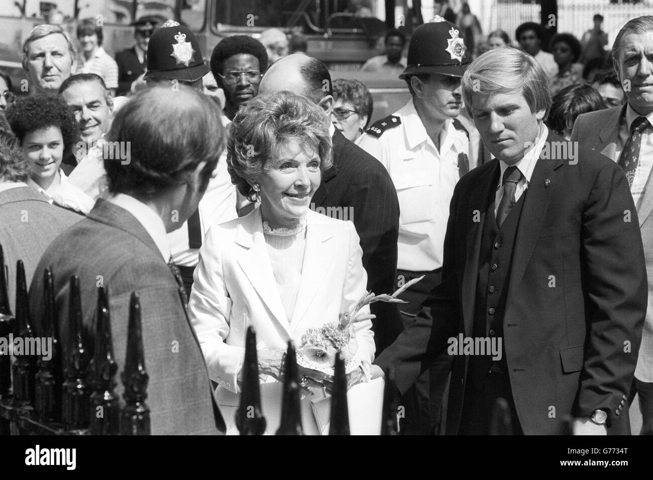 Nancy reagan diana wedding hi-res stock photography and images - Alamy