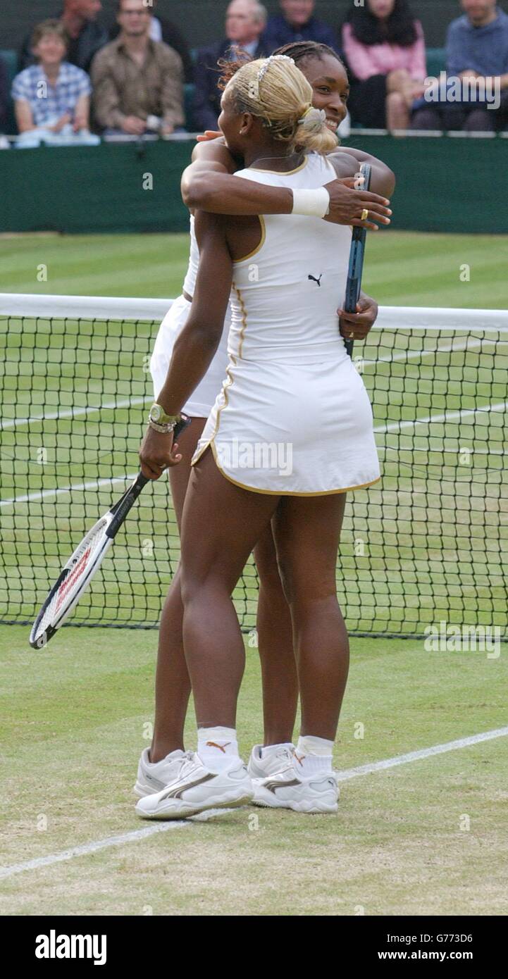 Williams doubles ta Wimbledon Stock Photo - Alamy