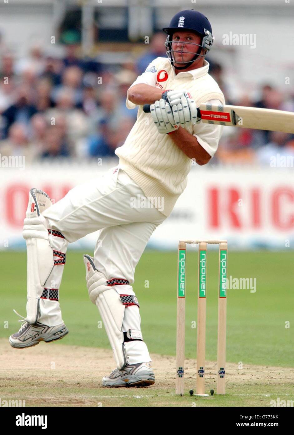 Cricket action robert key hi-res stock photography and images - Alamy