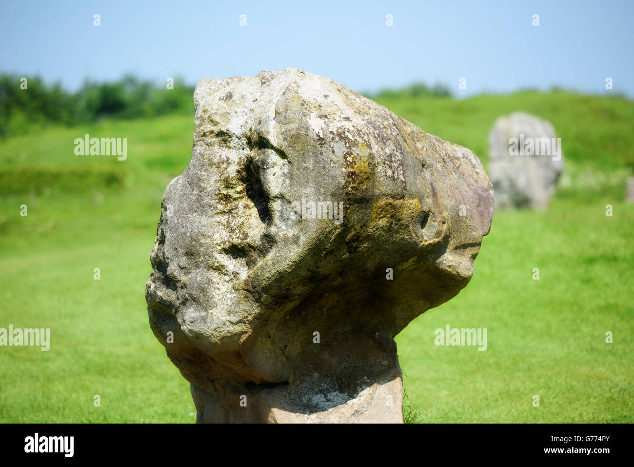 Monolithic structure hi-res stock photography and images - Alamy