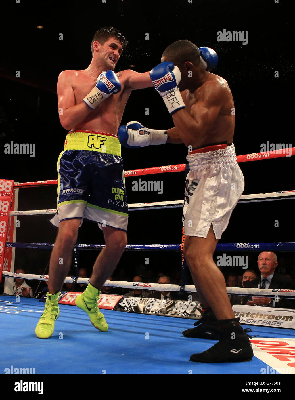 Boxing - Echo Arena Stock Photo - Alamy