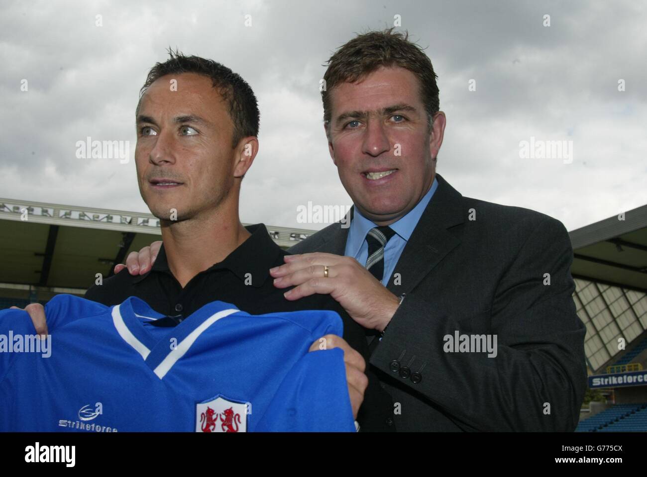 Dennis Wise High Resolution Stock Photography and Images - Alamy
