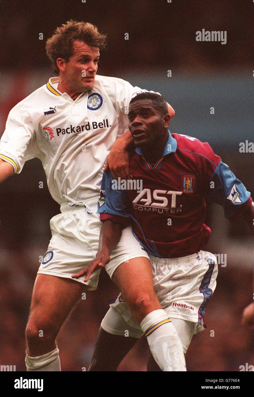 David Wetherall, Leeds (l),Ian Taylor, Aston Villa (r Stock Photo - Alamy