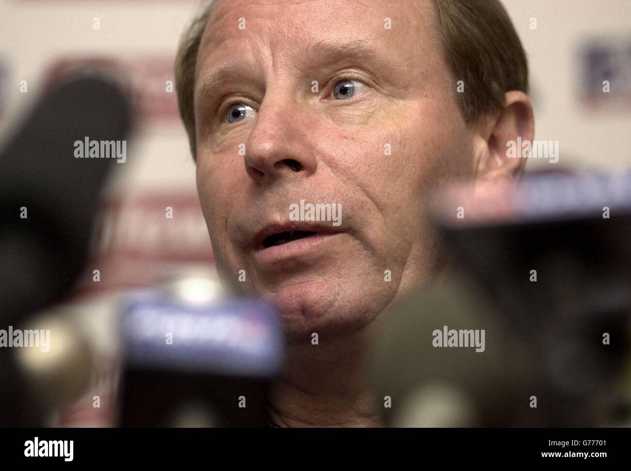Scotlands manager berti vogts hi-res stock photography and images - Alamy