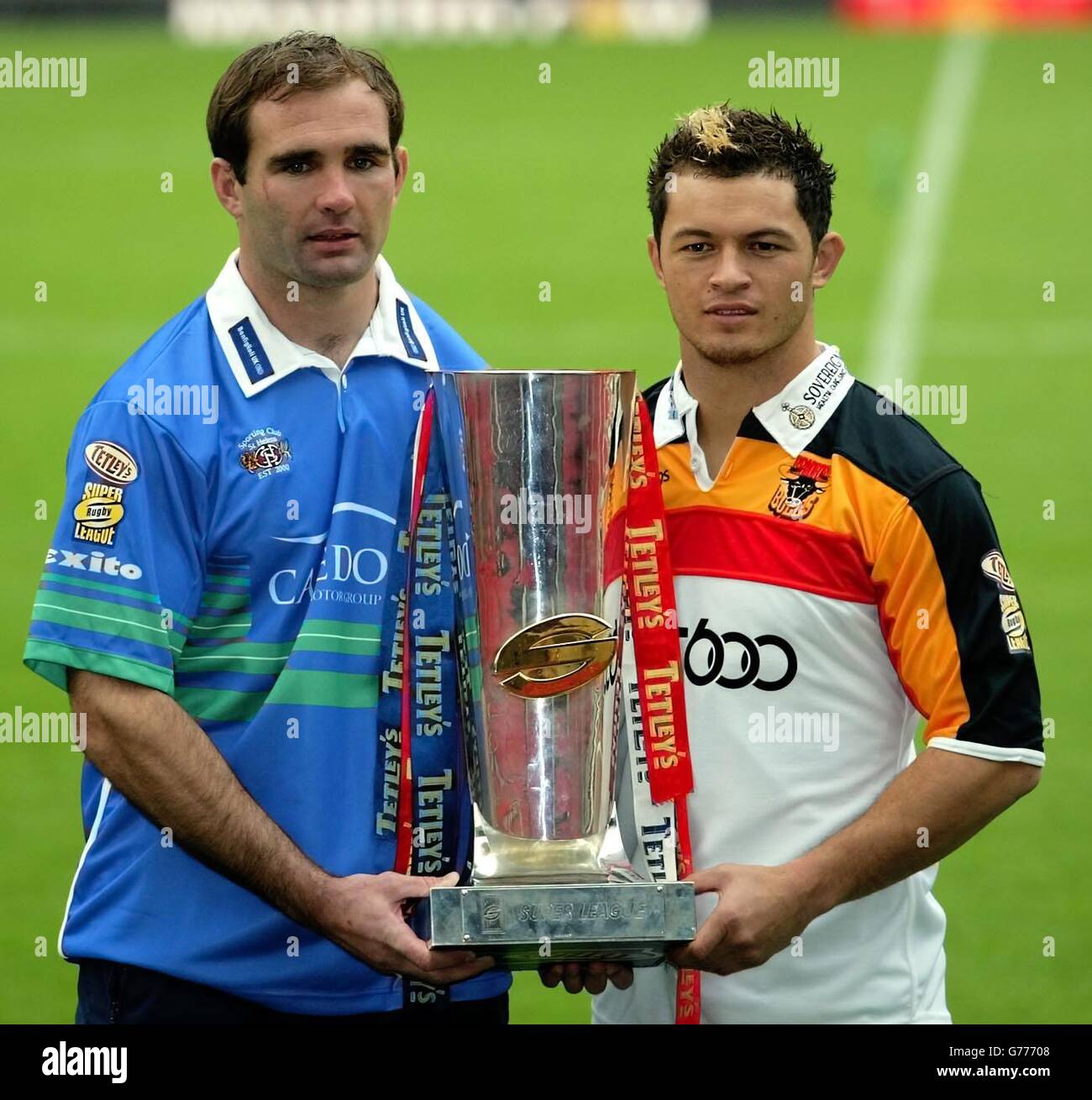 St Helens captain Chris Joynt (left) and Bradford Bulls captain Robbie ...