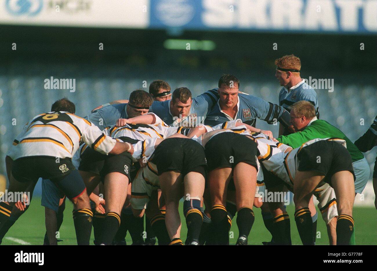 Cardiff in front row scrum hi-res stock photography and images - Alamy