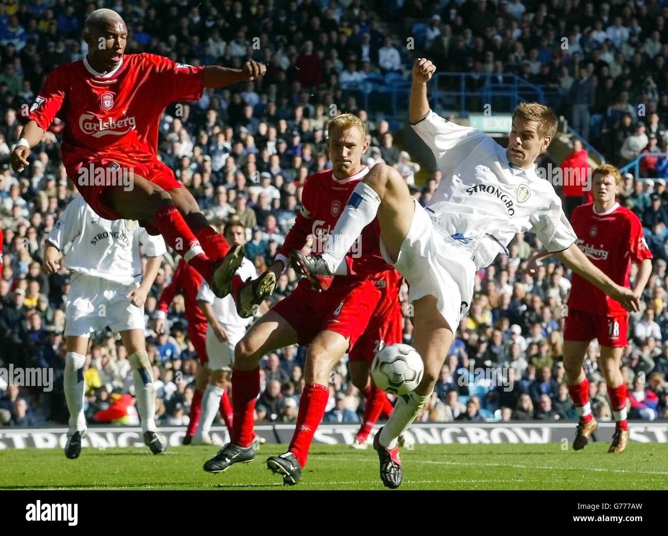 Leeds uniteds jonathan woodgate hi-res stock photography and images - Alamy
