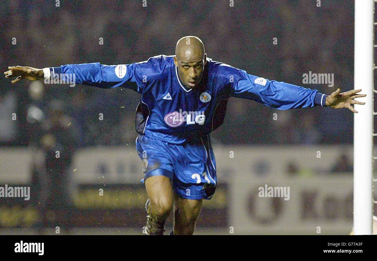 Leicester City's Brian Deane celebrates after scoring the winning goal ...