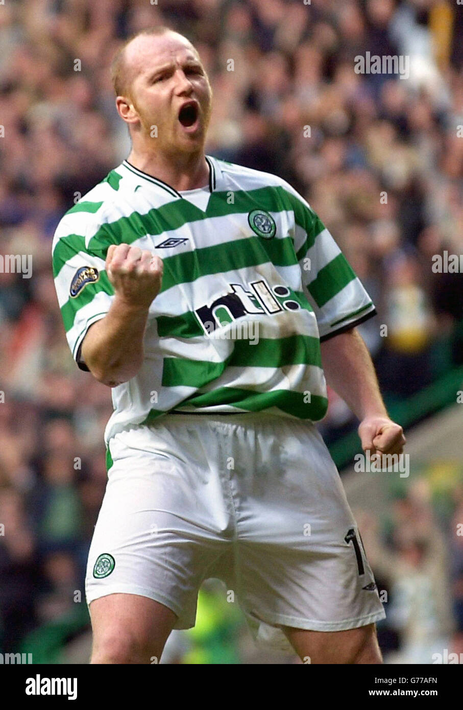 Sport football celebrating clenched fist john hartson hi-res stock ...
