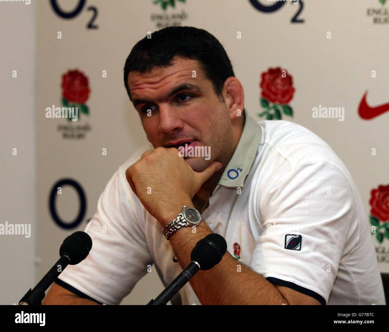 At the penny hill park hotel in bagshot hi-res stock photography and ...