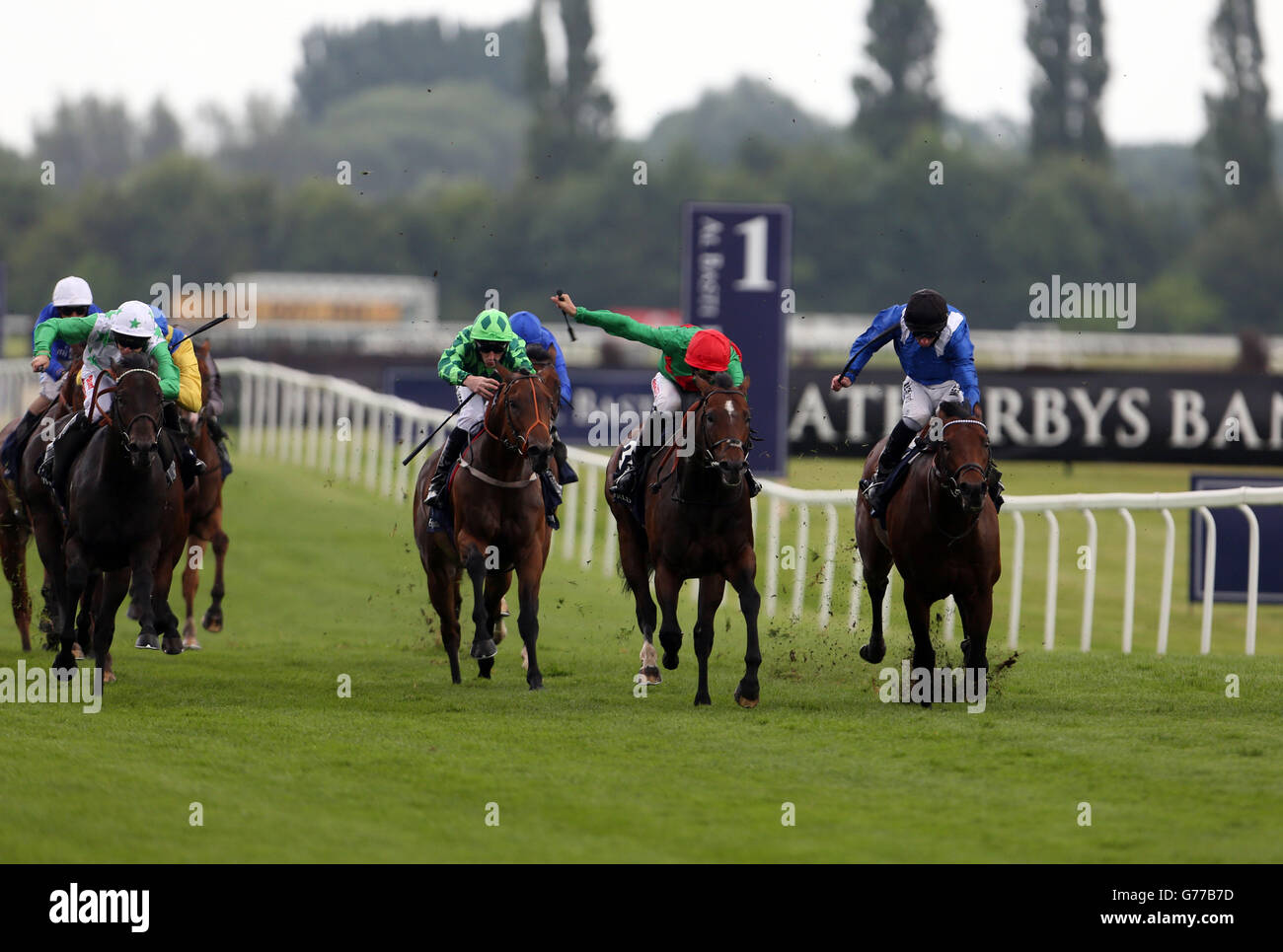 Horse Racing - Party in the Paddock - Newbury Racecourse Stock Photo ...