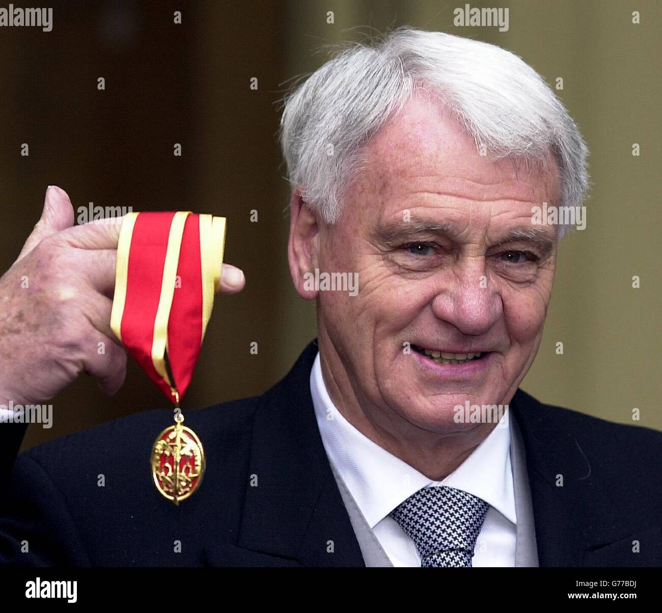Bobby robson england world cup hi-res stock photography and images - Alamy
