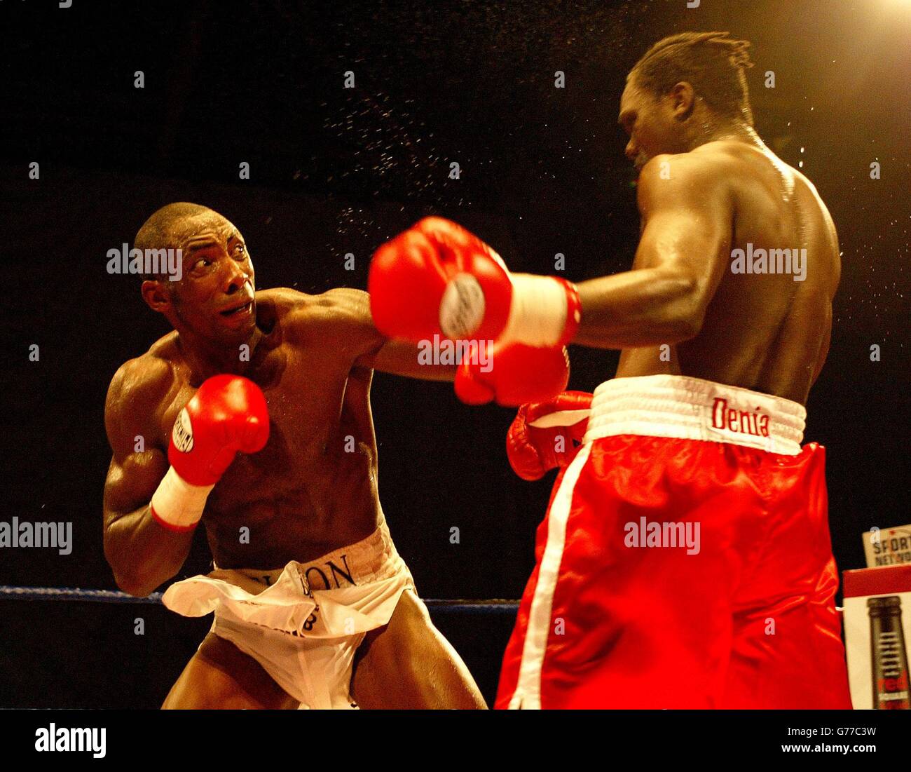 Johnny nelson boxing hi-res stock photography and images - Alamy
