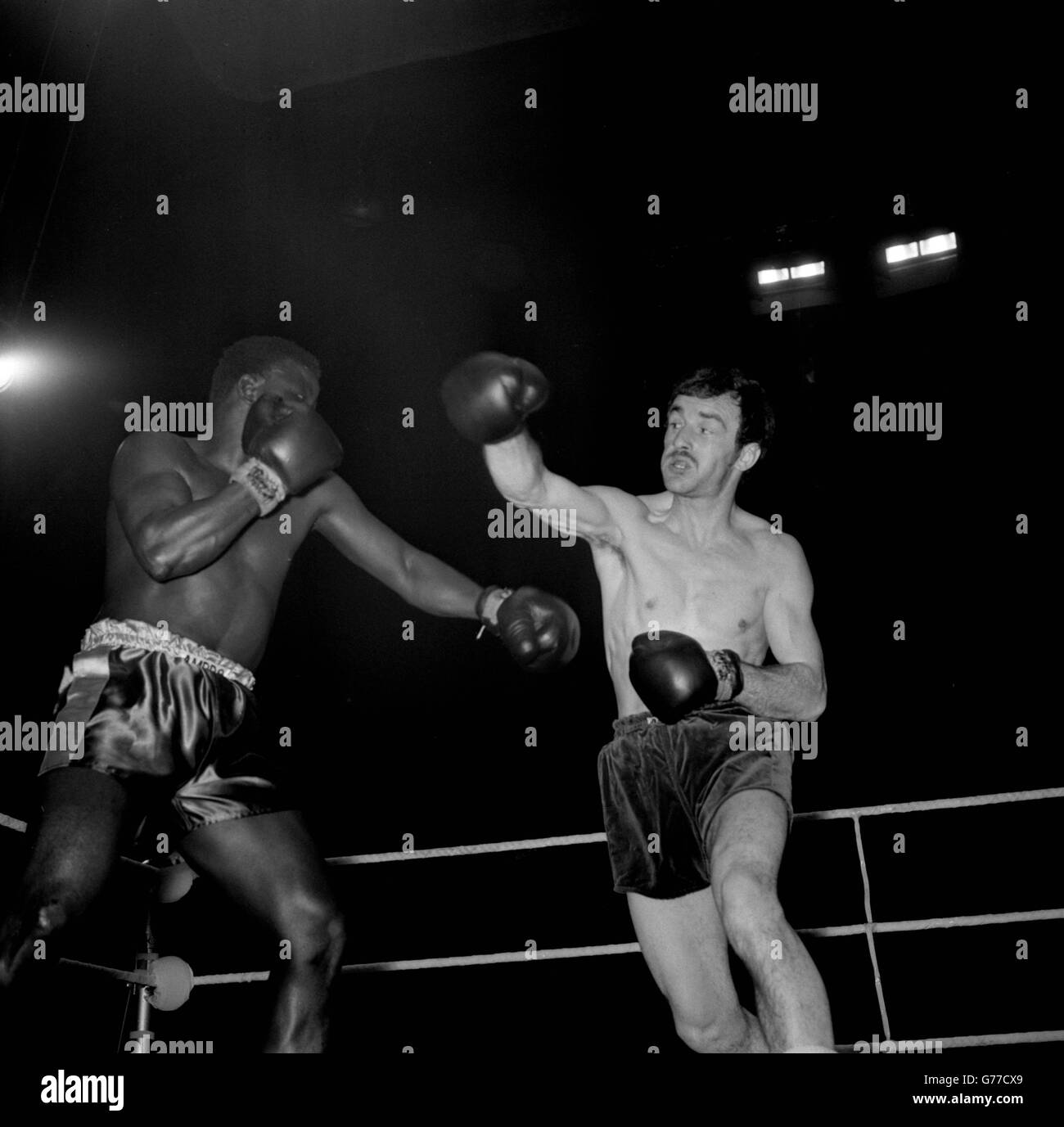 Boxing tom imrie hi-res stock photography and images - Alamy