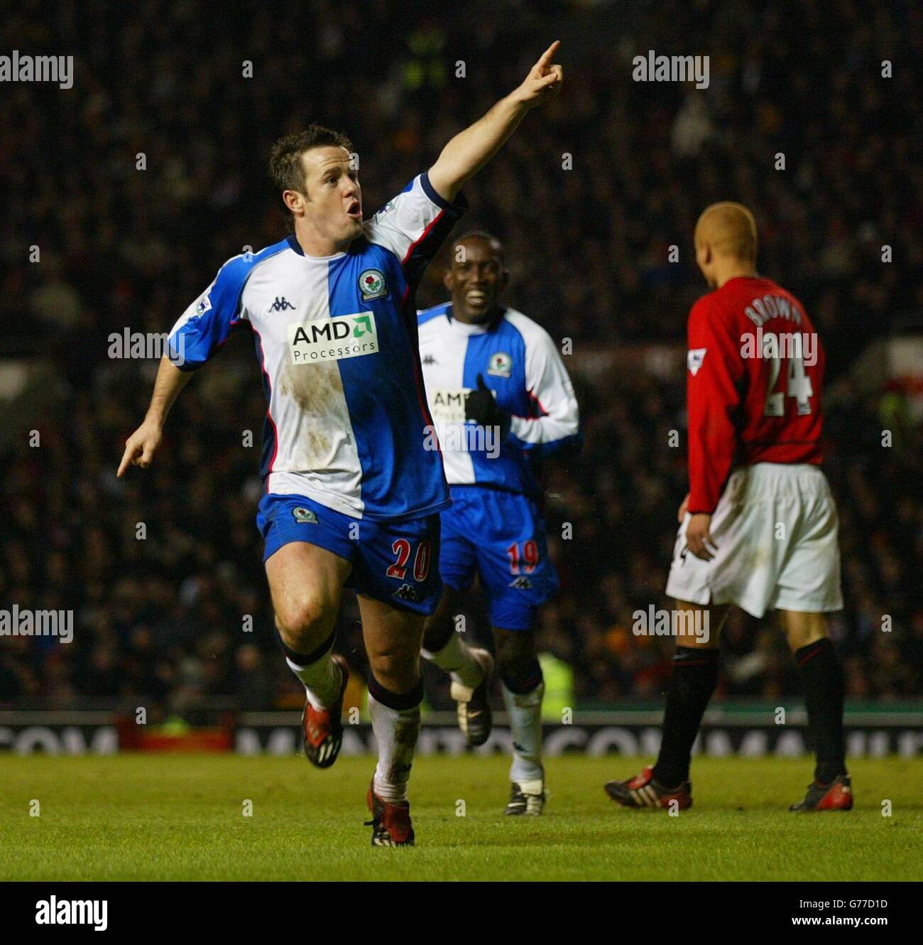 Sport football action celebrating arm raised pointing david thompson hi ...