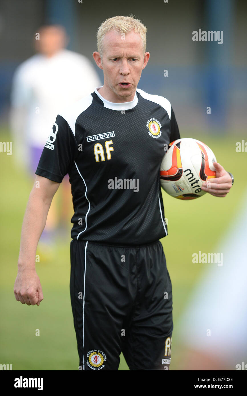 Alexandra coach park hi-res stock photography and images - Alamy