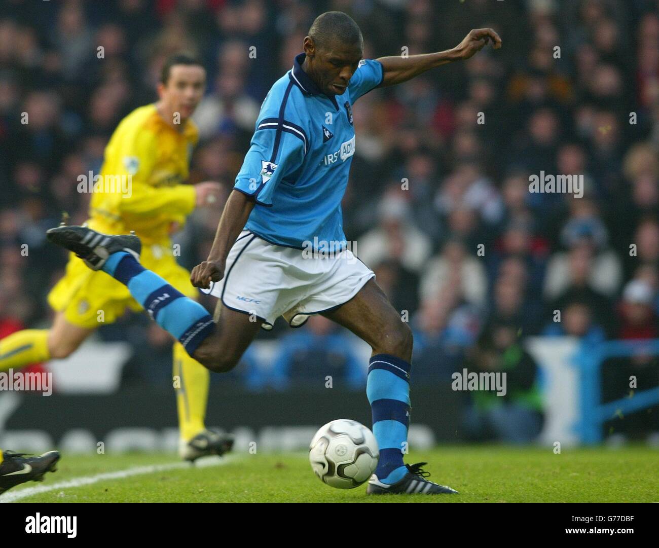 Manchester City's Shaun Goater scores against Leeds United during their ...