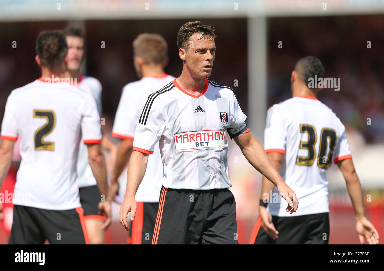 Fulhams scott parker game hi-res stock photography and images - Alamy