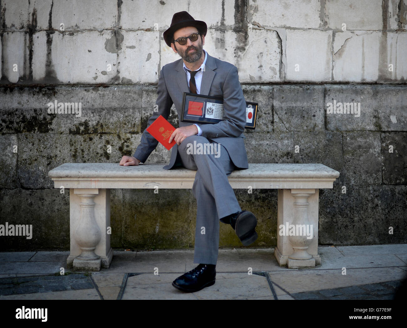 Eels frontman Mark Oliver Everett, aka E, is awarded the Freedom of the ...