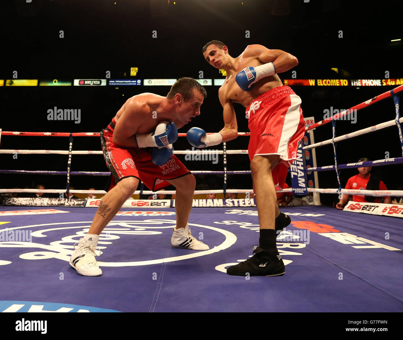 Boxing - Phones4U Arena - Manchester Stock Photo - Alamy