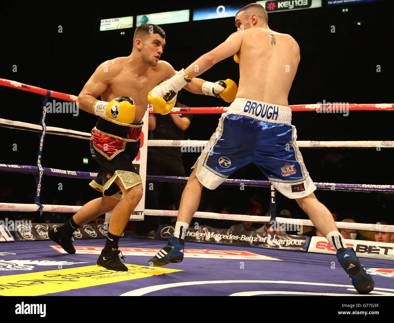 Boxing - Phones4U Arena - Manchester Stock Photo - Alamy