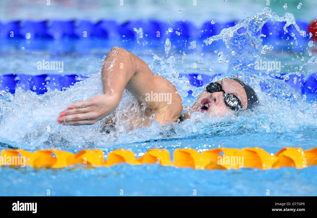 England's Ellie Faulkner swimming the third leg in the Women's 4x200m ...