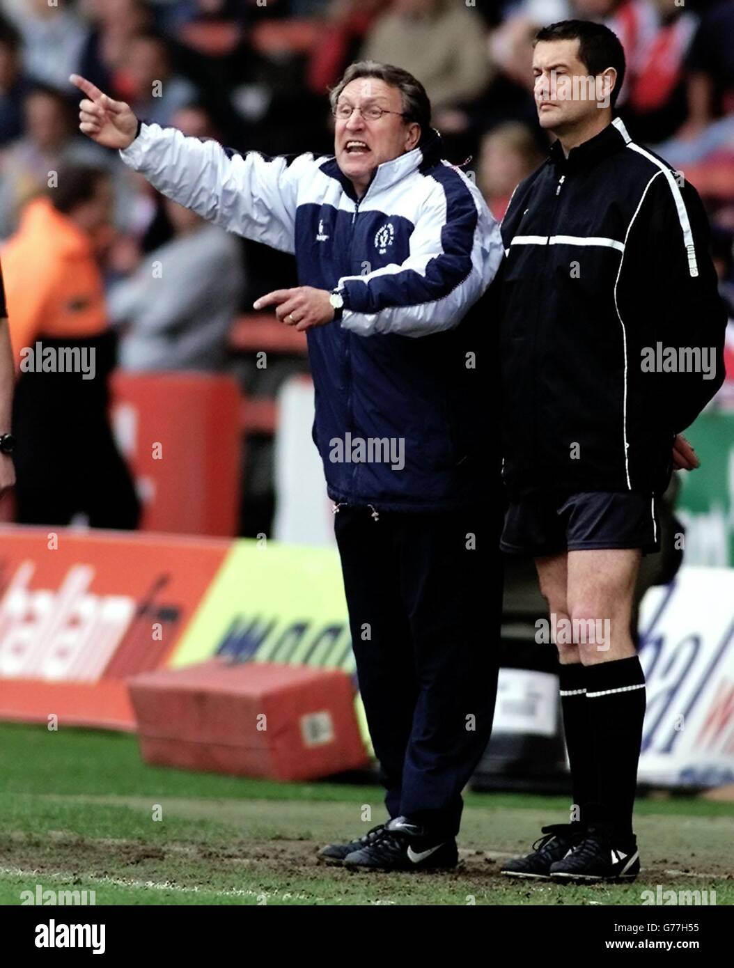 Sport football action pointing shouting neil warnock hi-res stock ...