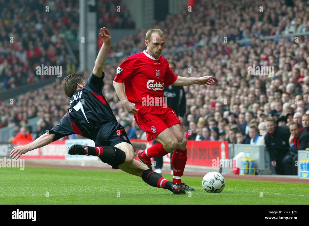 Sport football action tackling danny murphy scott parker hi-res stock ...