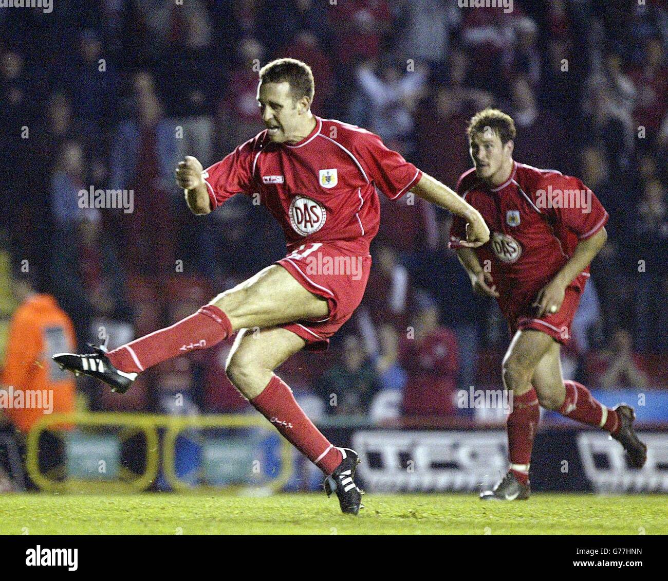 Bristol City's Brian Tinnion scores the opening goal from penalty spot ...