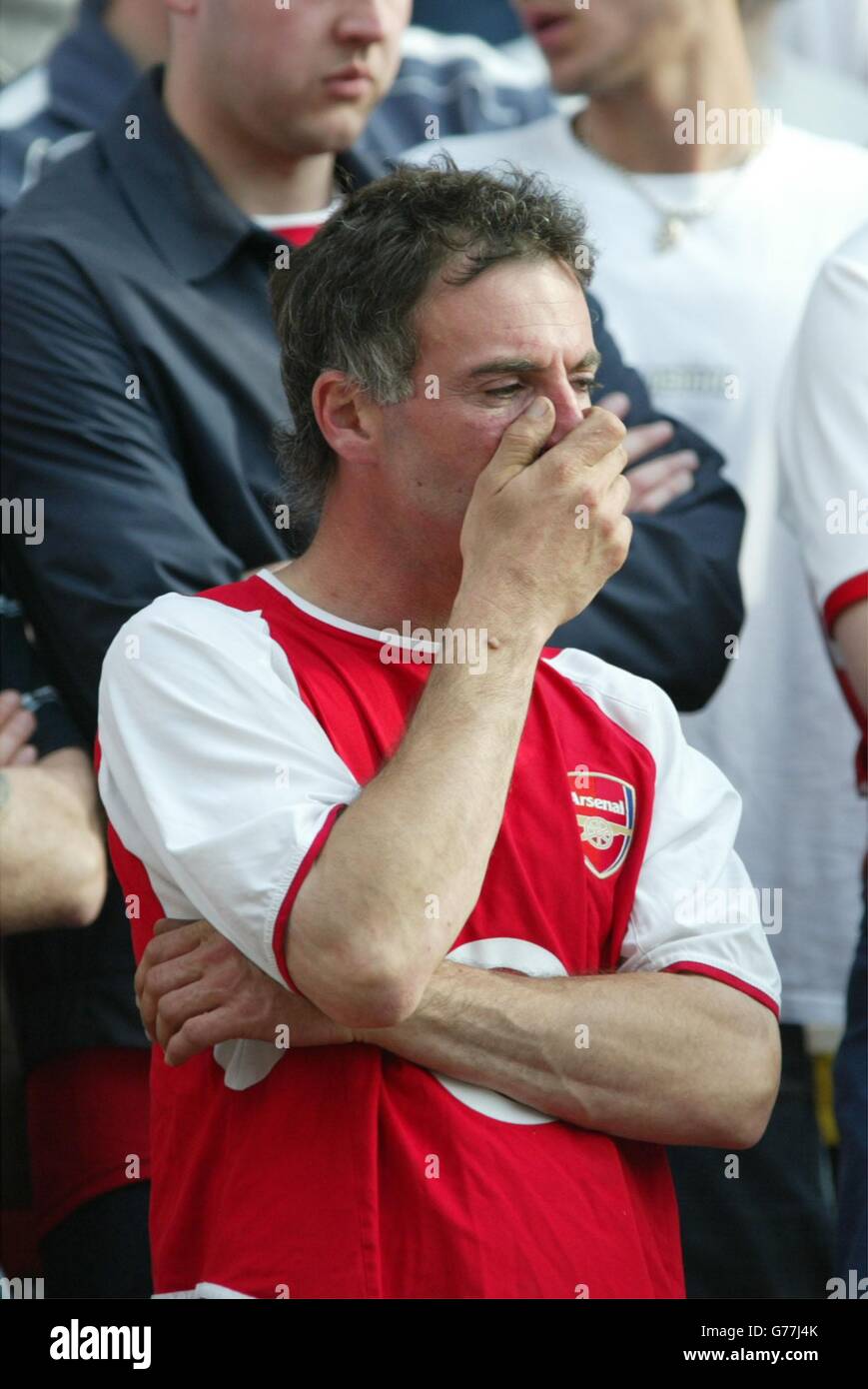 Football utd crying hi-res stock photography and images - Alamy