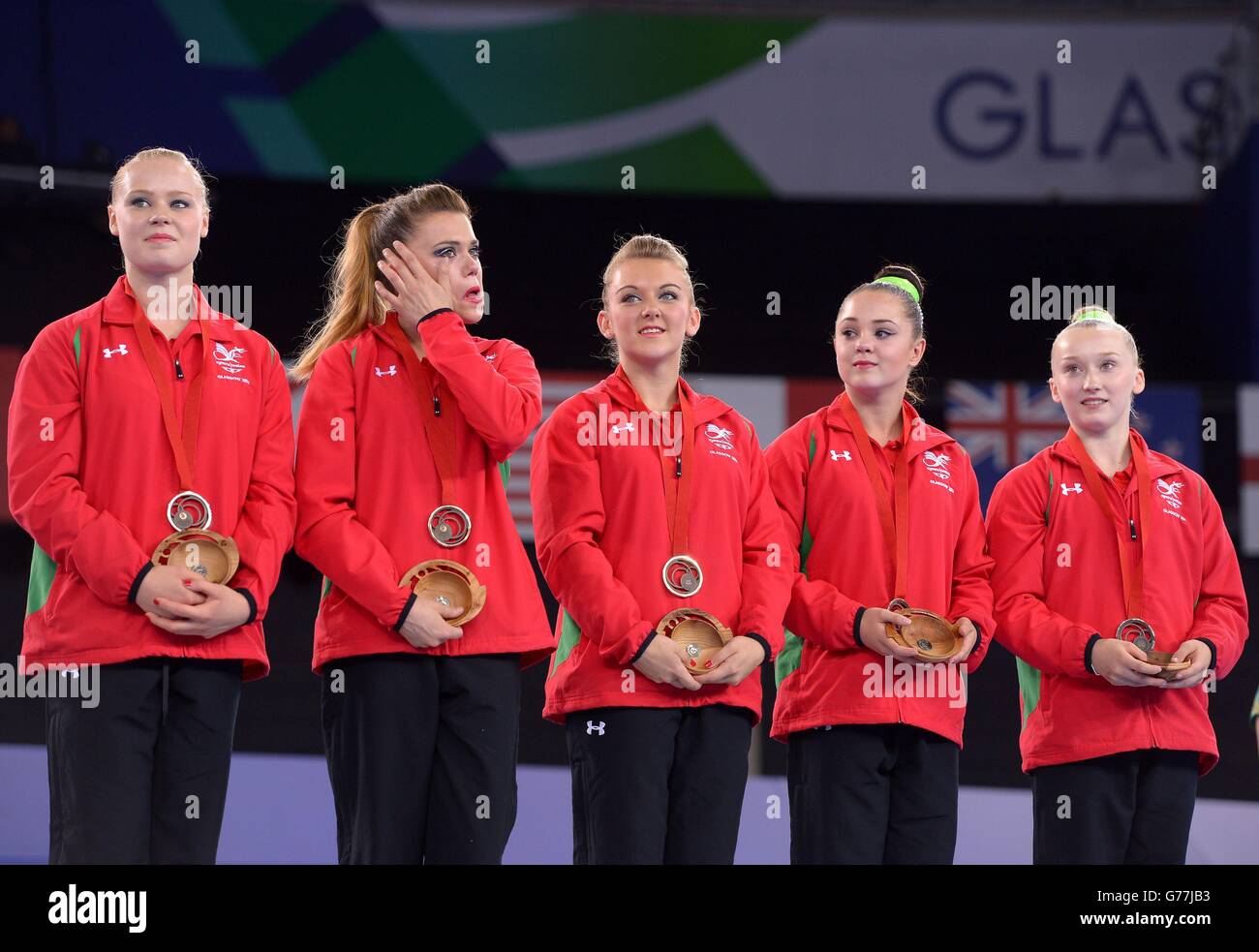 Bronze medal winners left to right elizabeth beddoe hi-res stock ...
