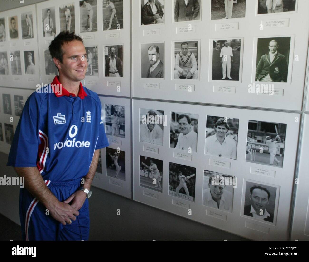 Sport cricket smiling photographs michael vaughan lords hi-res stock ...