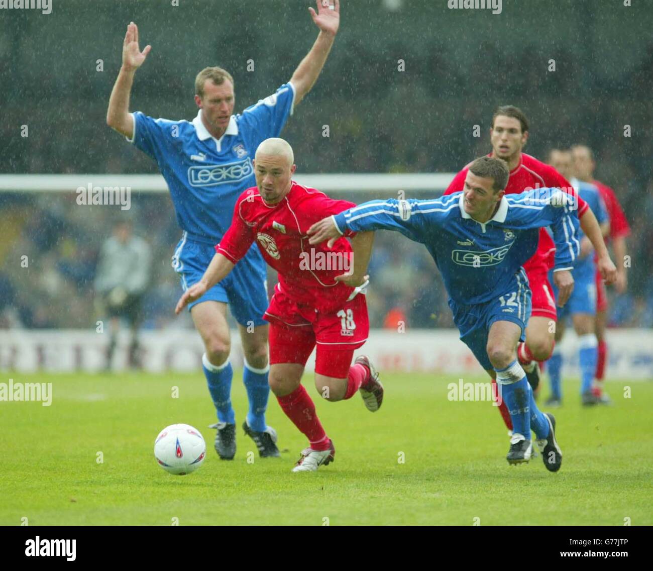 Christian roberts of cardiff city football club hi-res stock ...