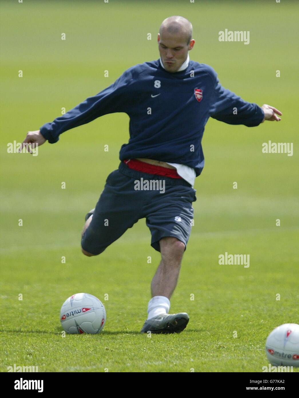 Arsenal - Freddie Ljungberg Stock Photo - Alamy
