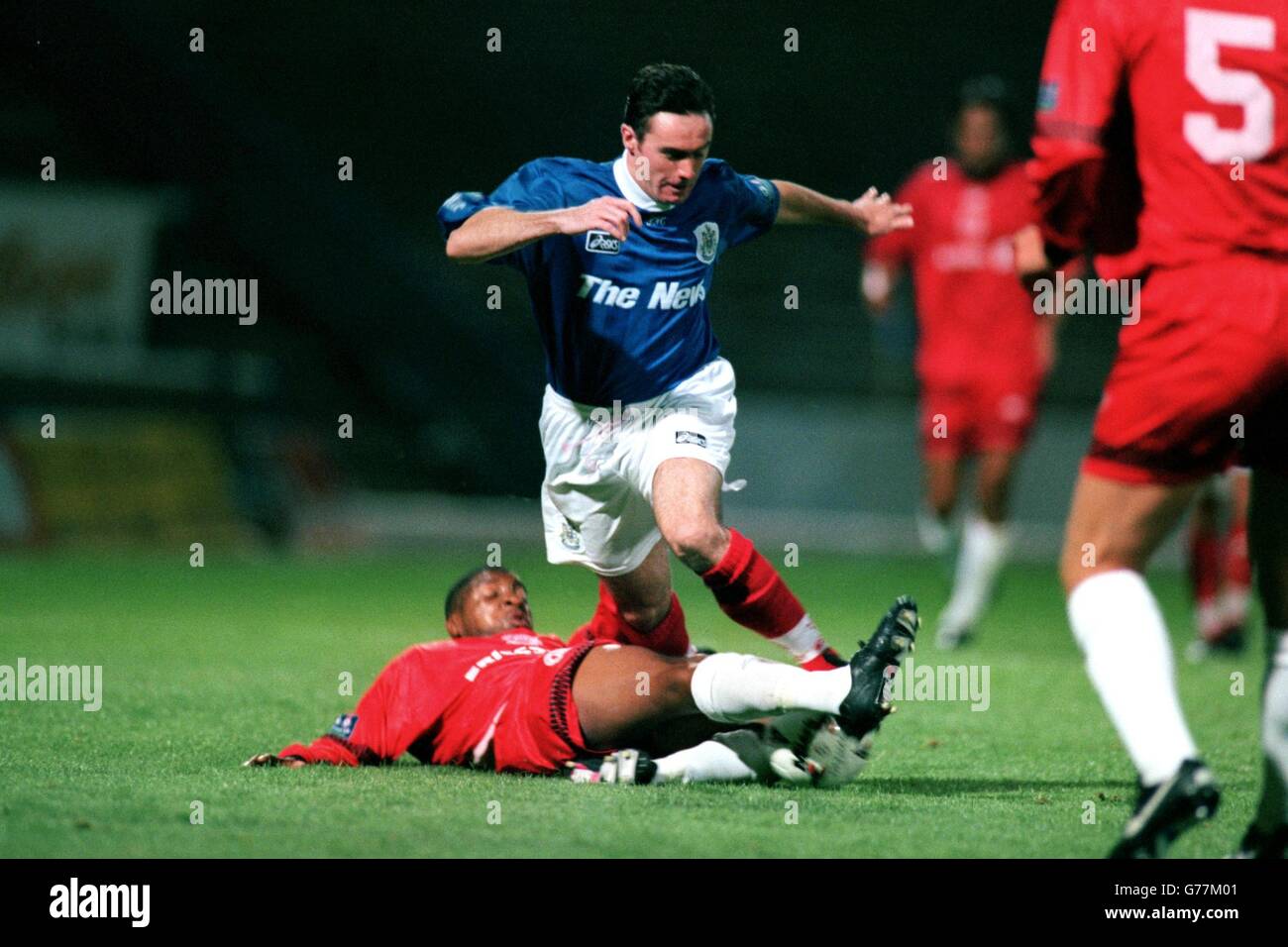 Alan mcloughlin hi-res stock photography and images - Alamy