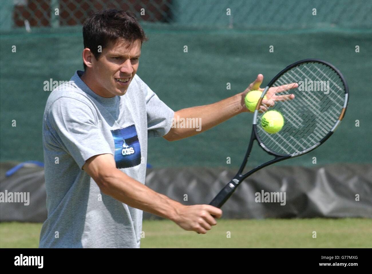 Tim Henman Practice Stock Photo - Alamy